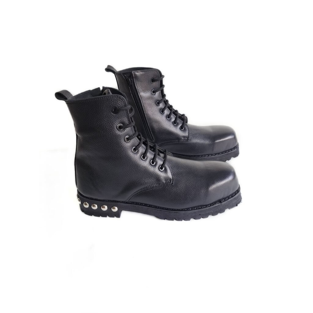 Buy Leather Boots Online at Best Prices in India | Broyal.in