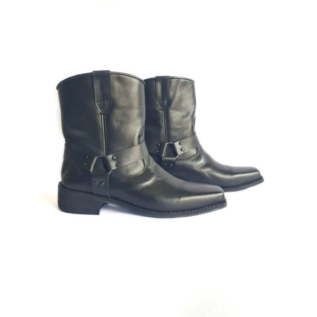 Buy Leather Boots Online at Best Prices in India | Broyal.in